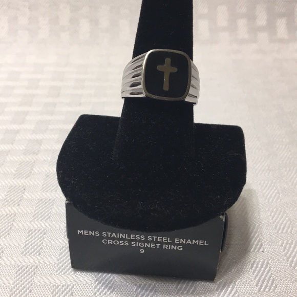 Avon | Accessories | Avon Stainless Steel Enamel Cross Signet Ring ...